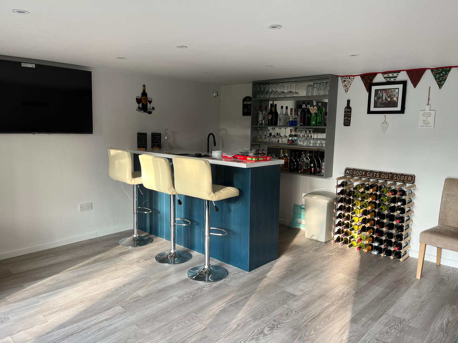 External Home Bar - Keyne Developments